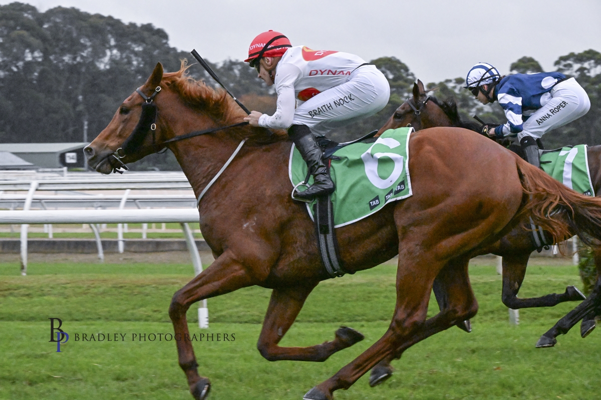 KNOCK KNOCK Who’s There? BRAITH Getting A PIGGYBACK That’s Who